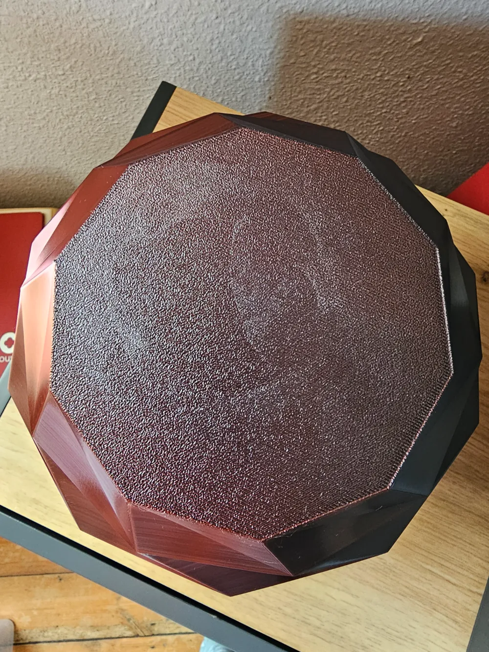 Low-Poly-Twist-Vase by Anniiluff - MakerWorld