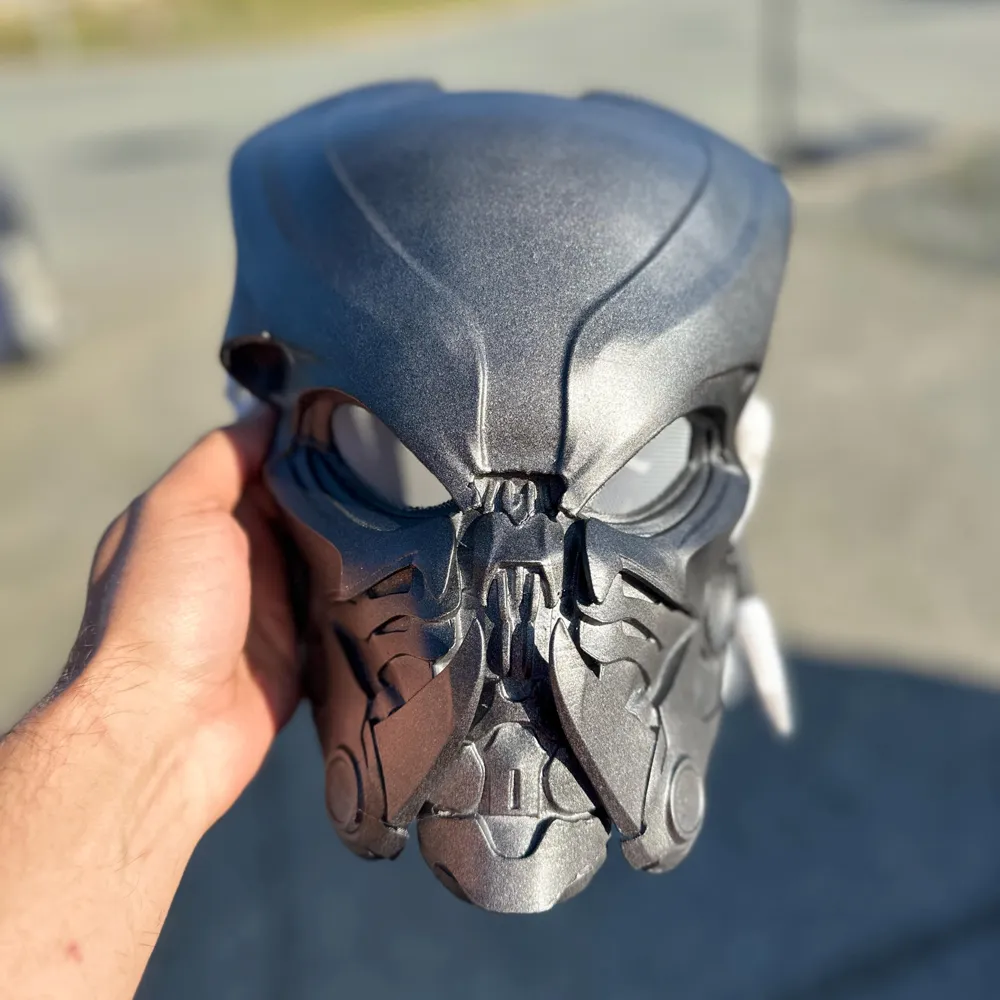 Predator mask / helmet - Cyborg - Free 3D Print Model - MakerWorld