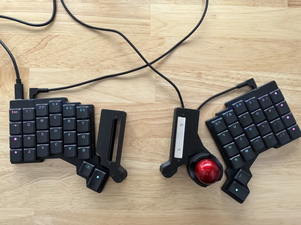 ZSA Navigator Thumb Shell (Voyager) by ZSA MakerWorld: Download Free 3D ...