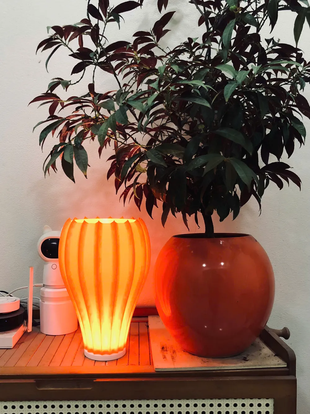 Chill Table Lamp - Free 3D Print Model - MakerWorld