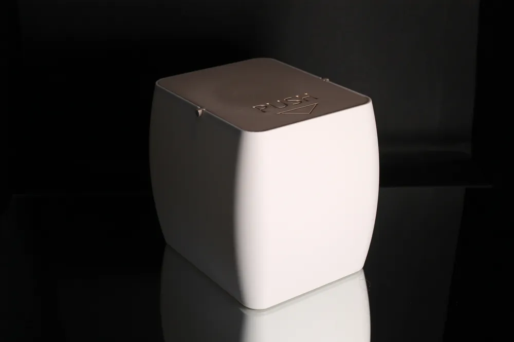 Marouge Trash Can – Clean Design for a Clean Desk - Free 3D Print Model ...