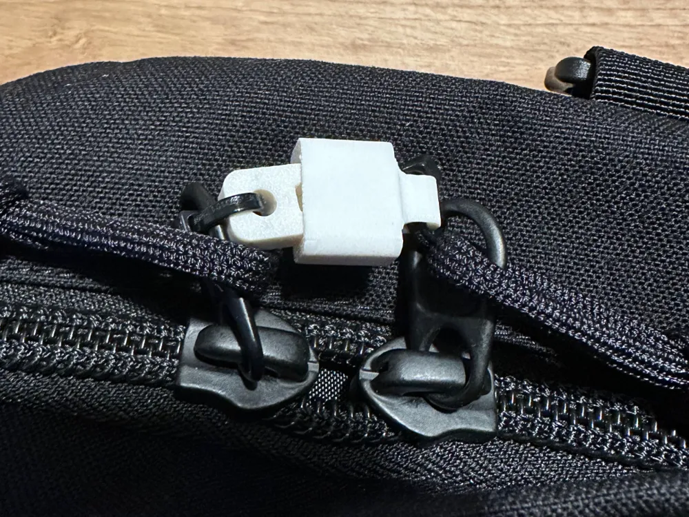 Anti-Theft Clip for Backpacks - Free 3D Print Model - MakerWorld