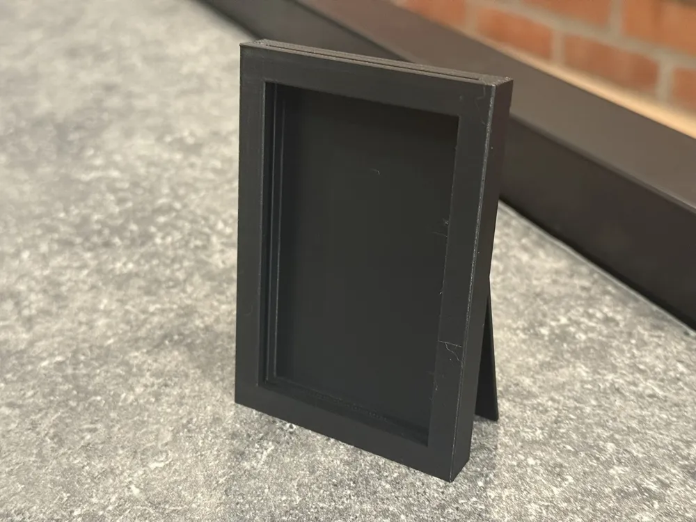 Modern Instax Mini Photo Frame (Angled) - Free 3D Print Model - MakerWorld