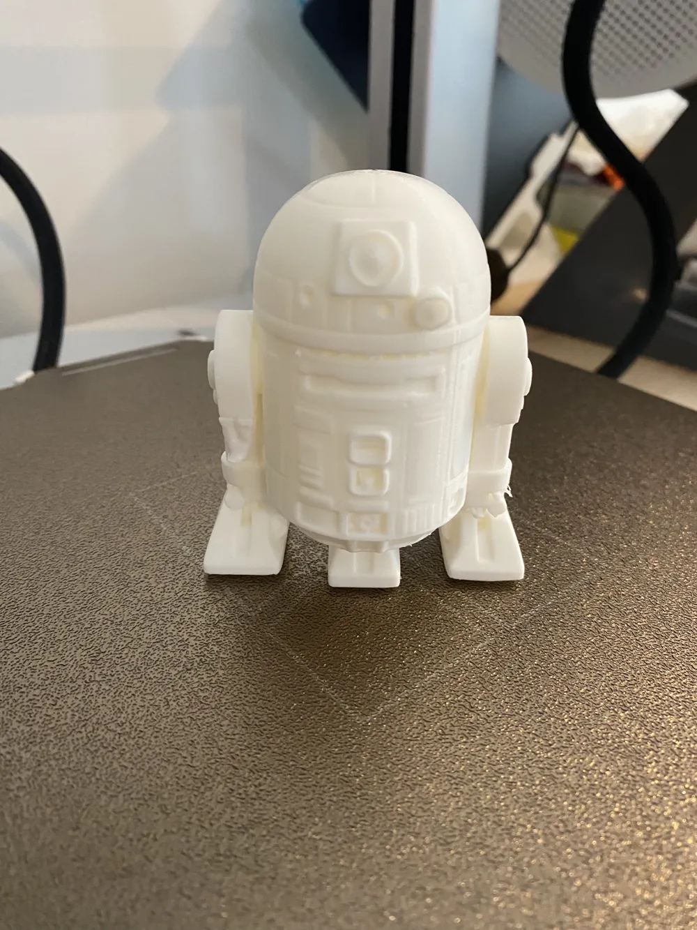 R2-D2 by Cazyk MakerWorld: Download Free 3D Models