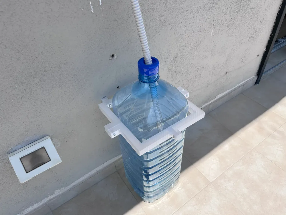 Water Barrel Lock Frame by IlMedusa MakerWorld: Download Free 3D Models