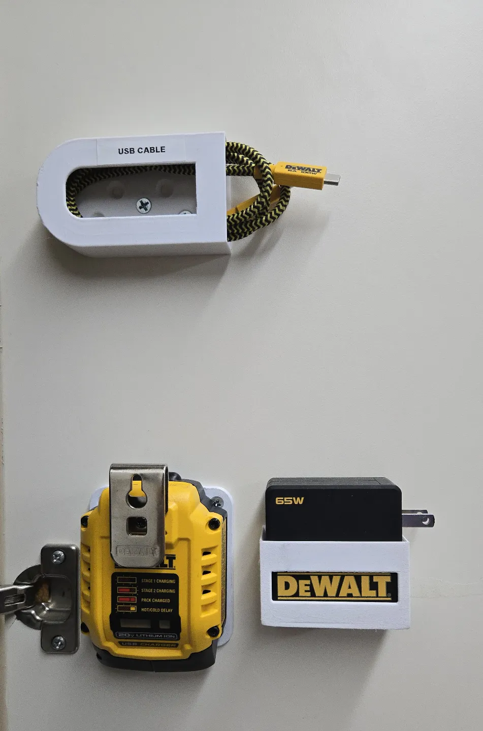Dewalt DCB094K Wall Mount by PiMan314159 - MakerWorld