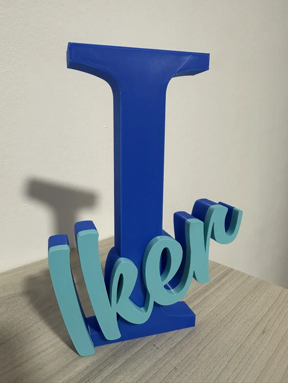 Iker nombre - Modelo de impresión 3D gratuito - MakerWorld
