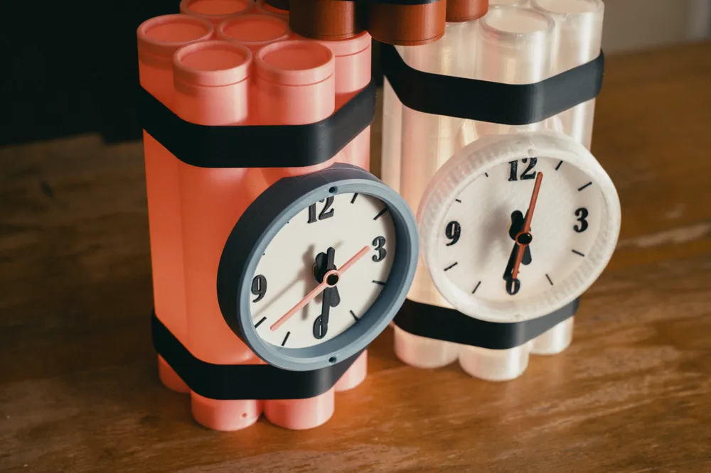 Dynamite Clock/Lamp by Josh-3D MakerWorld: Download Free 3D Models