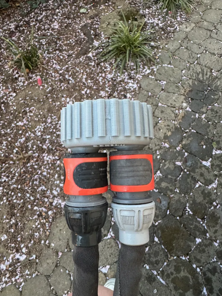 IBC to 2 x Gardena hose fidget H2D - Free 3D Print Model - MakerWorld