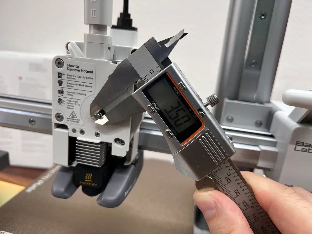 Pokeball for Bambu Lab A1 mini extruder window by zemistr - MakerWorld