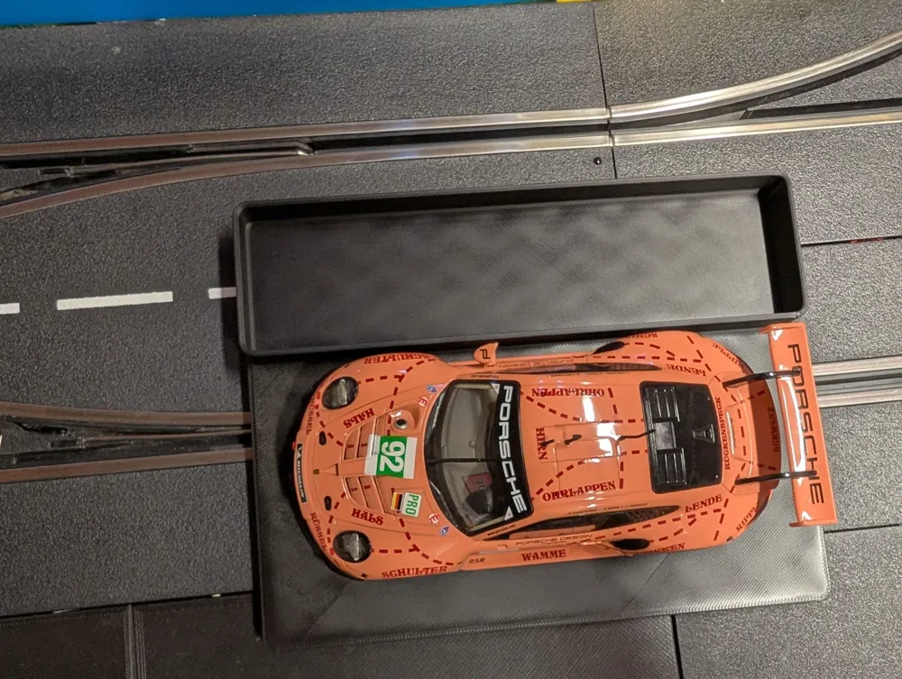 mechanical stand for slot car by lmcreation56 - MakerWorld