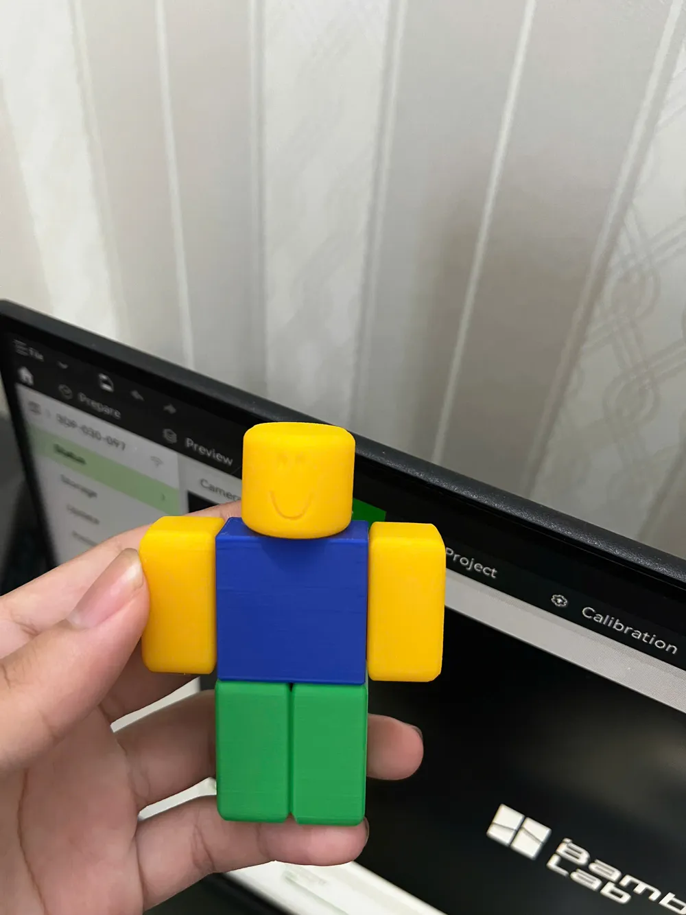 Classic Blocky Noob Figure - The Roblox Icon - Free 3D Print Model ...