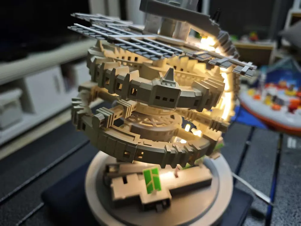 Space City, TuZhu Space Station by Dream Maker MakerWorld: Download ...