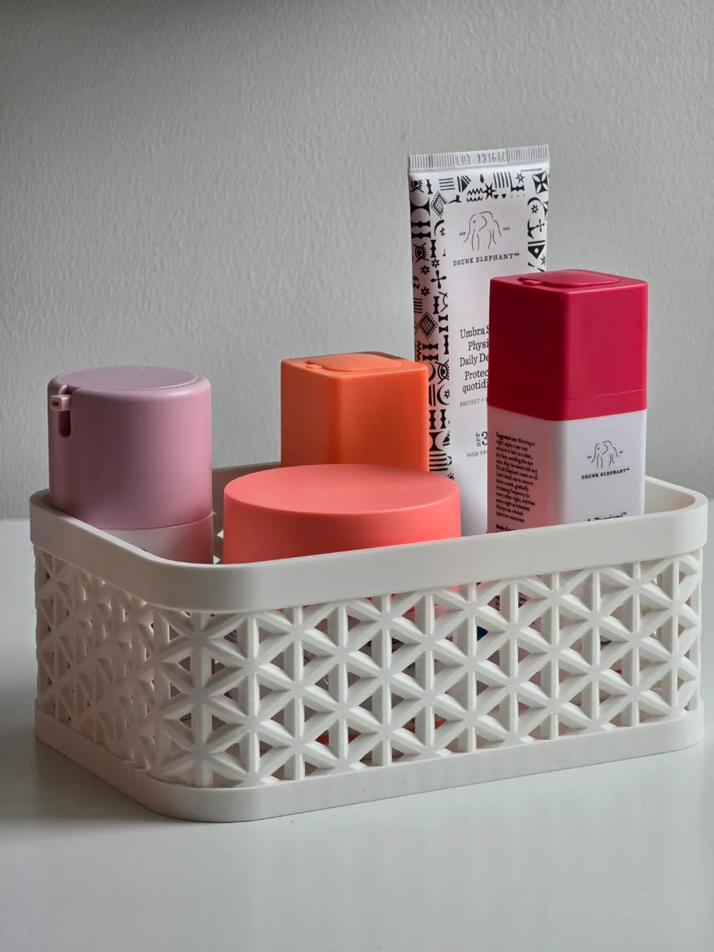 Designer Storage Baskets with 3D wall design by Surrey Homeware ...