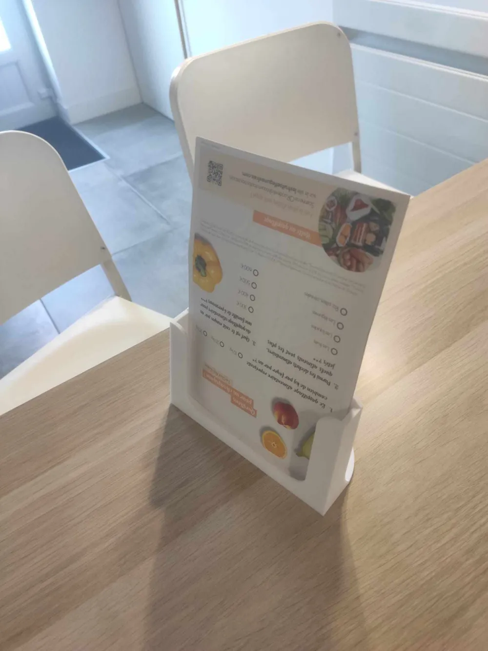Flyer, brochure, pamphlet holder or stand - Free 3D Print Model ...
