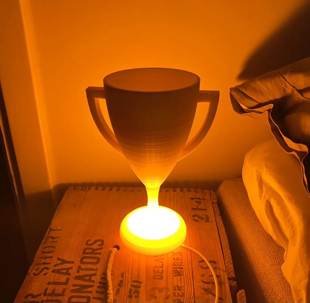Trophy - Lampshade for LED Lamp 001 by Settlers - MakerWorld