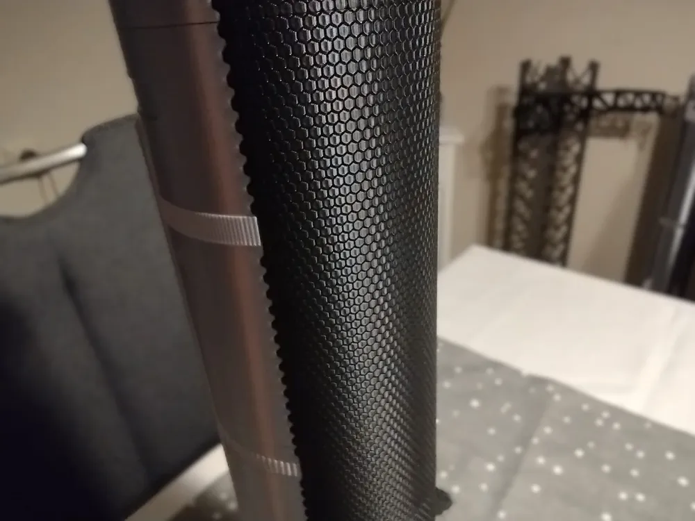 Starship 33 Block 2 (1:100) with Tiles by Larsvommars - MakerWorld