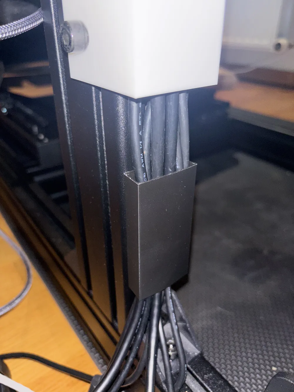 Another snap on cable guide 40mm alu simracing by Laurens Pergola ...