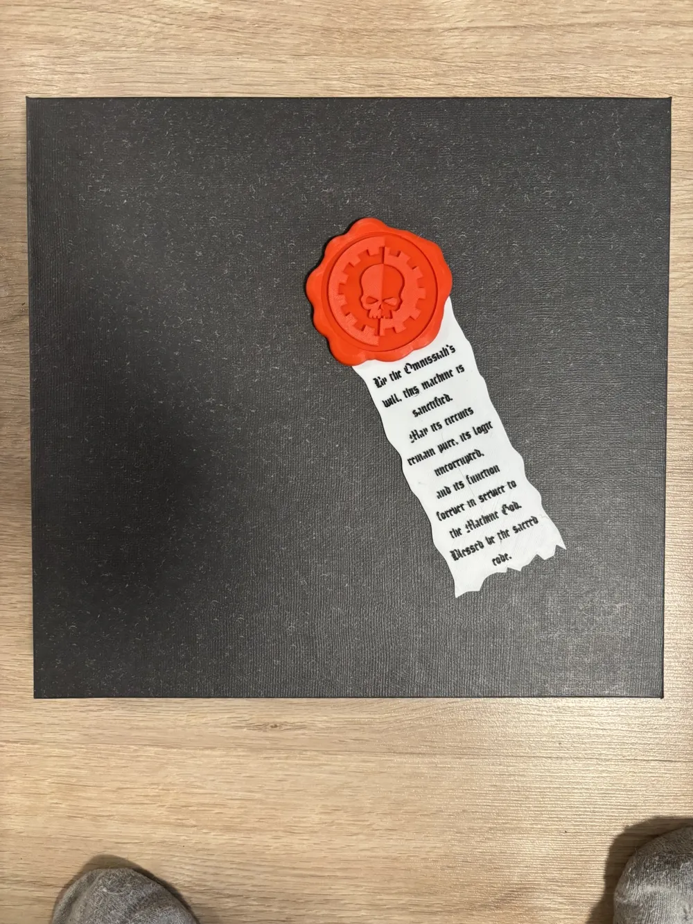 AdeptusMechanicus Purity Seal with Integrated Text - Free 3D Print ...