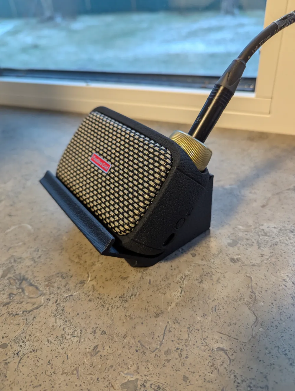 Positive Grid Spark GO stand - Free 3D Print Model - MakerWorld