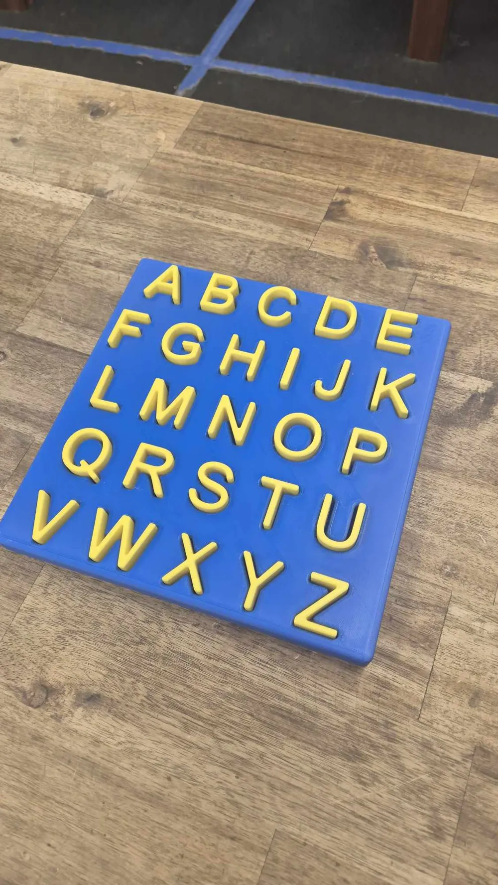 Rompecabezas de alfabeto para niños pequeños, preescolar y jardín de infancia por Daniel Nowill ...