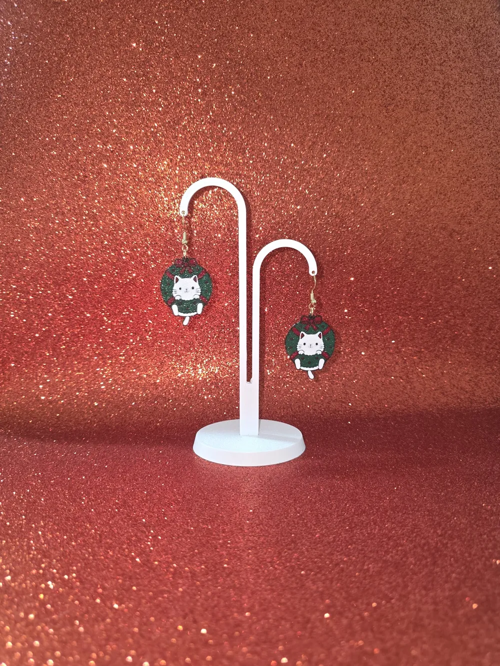 Cat in the wreath earrings by LC3D MakerWorld: Download Free 3D Models