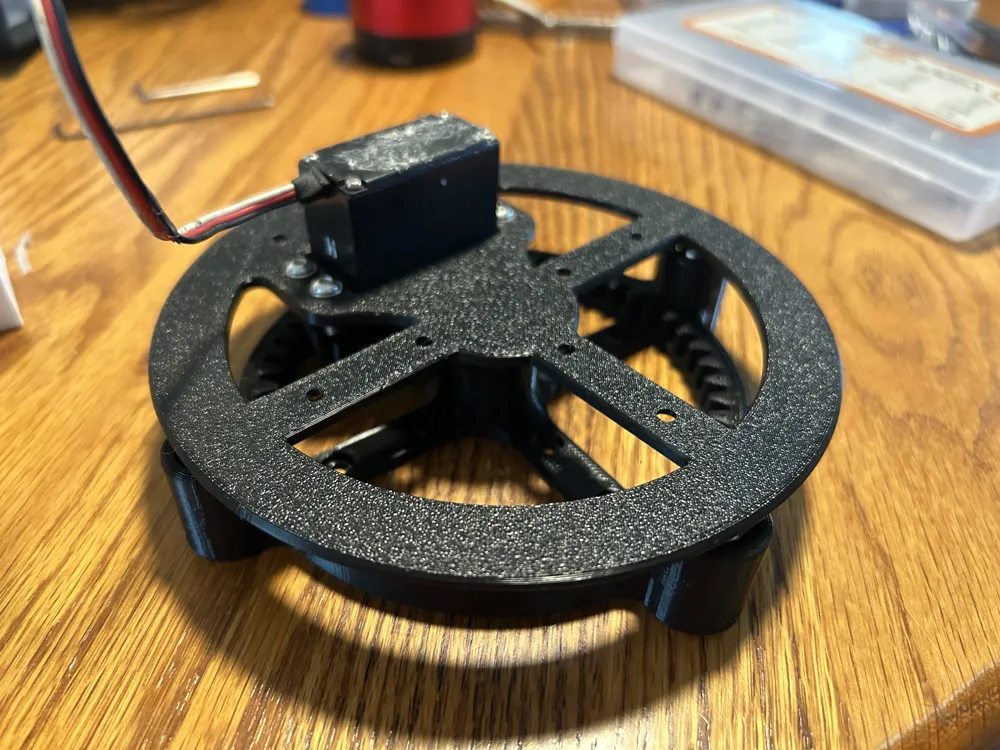 Turntable - Simple, Robust, and Servo Driven by LinkDesigns - MakerWorld