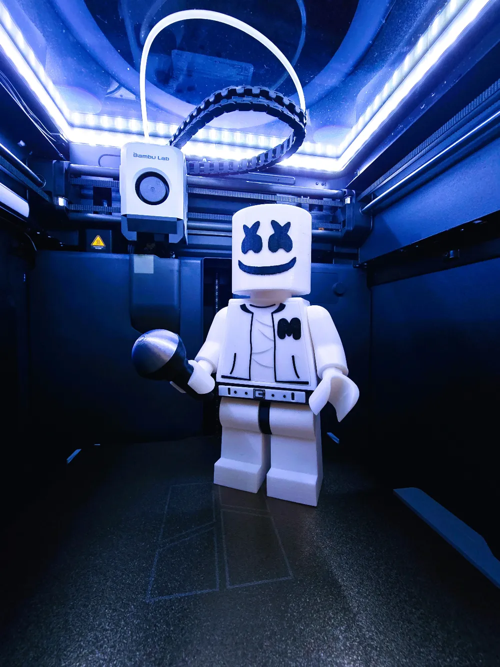 DJ Marshmallow - Big Brick Figure by thereallagnor69 - MakerWorld