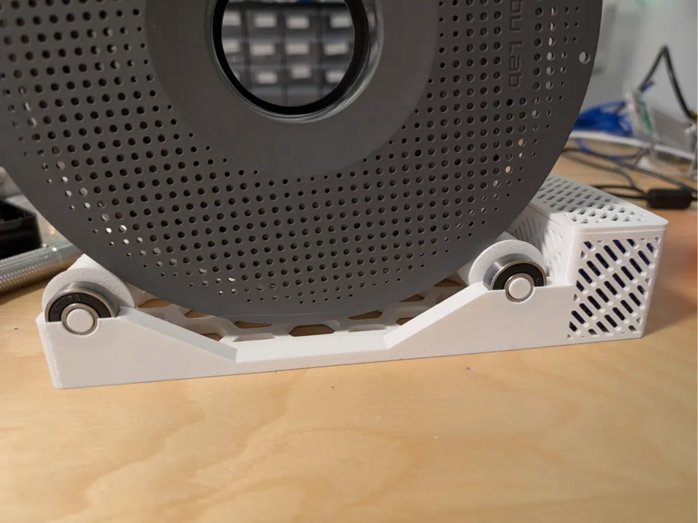 Spool holder with desiccant container by Paradox - MakerWorld