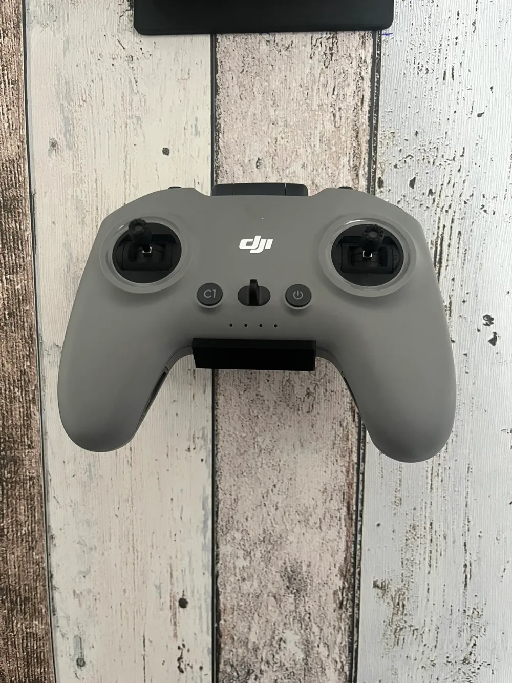 Dji controller wall mount - Free 3D Print Model - MakerWorld