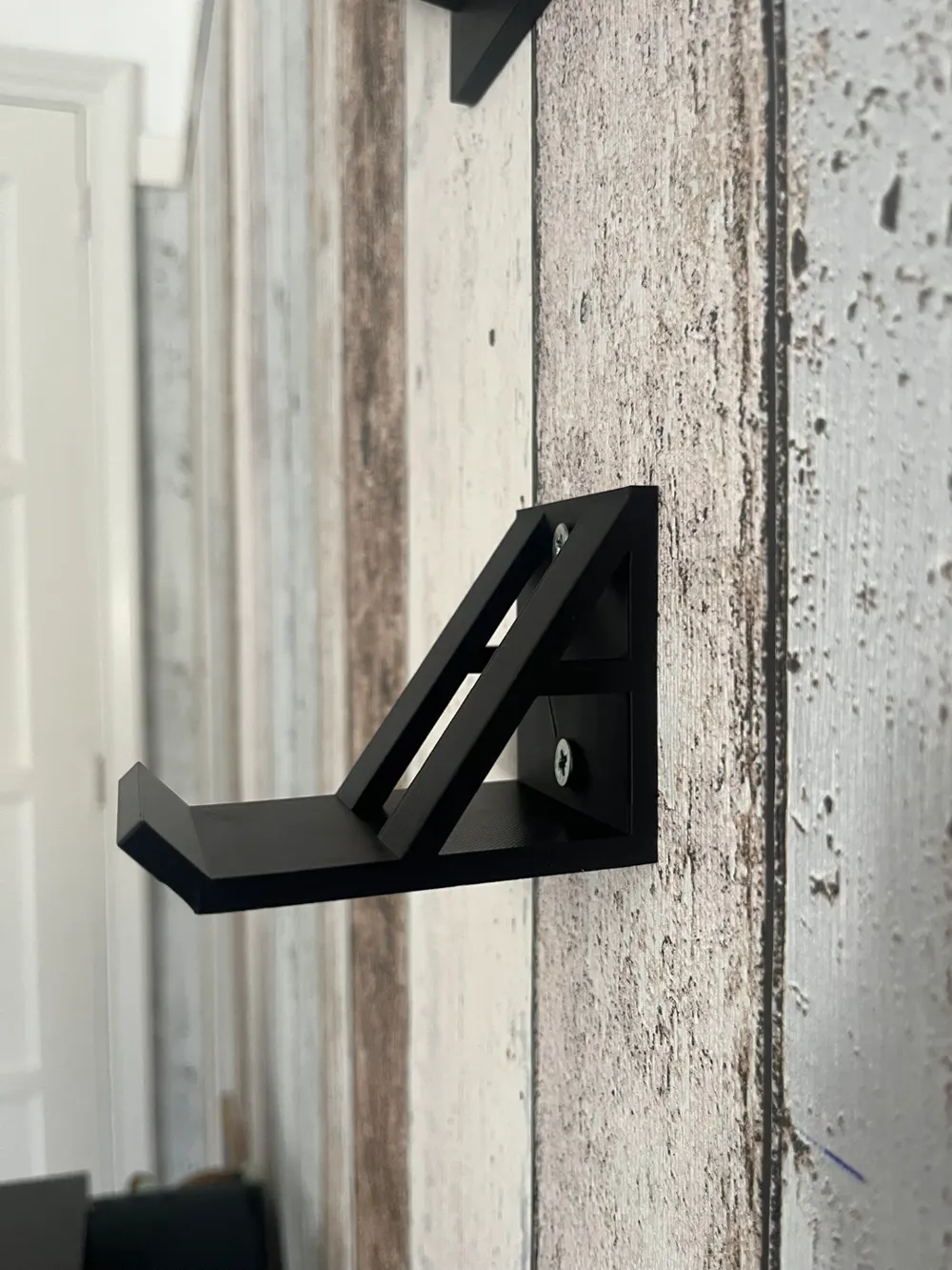 Dji controller wall mount - Free 3D Print Model - MakerWorld