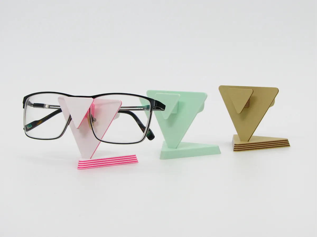 Support pour lunettes - triangulaire - Modèle d'Impression 3D Gratuit ...