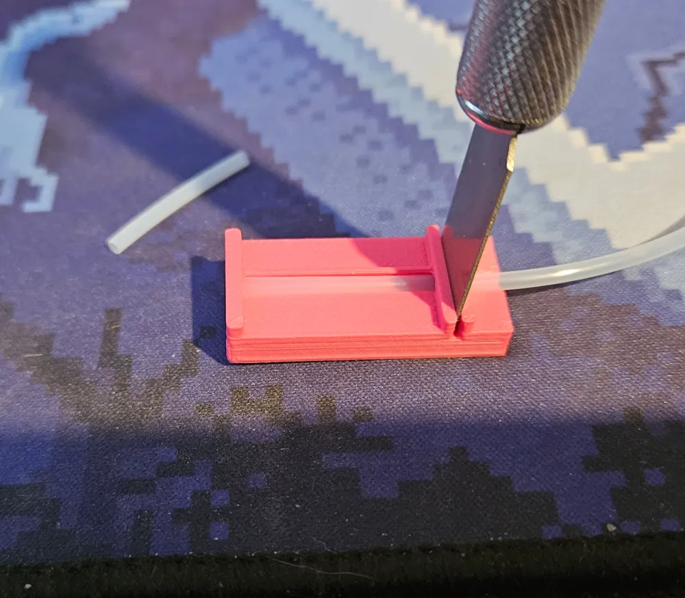 Sunlu Filament Connector PTFE tube jig by marinegeek23 MakerWorld ...