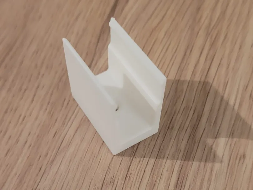 Rolling shutter crank clip stopper - Free 3D Print Model - MakerWorld