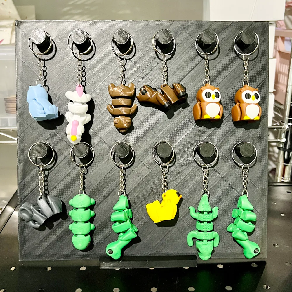 Keychain Display Stand by TheWhimsicalCurio MakerWorld: Download Free ...