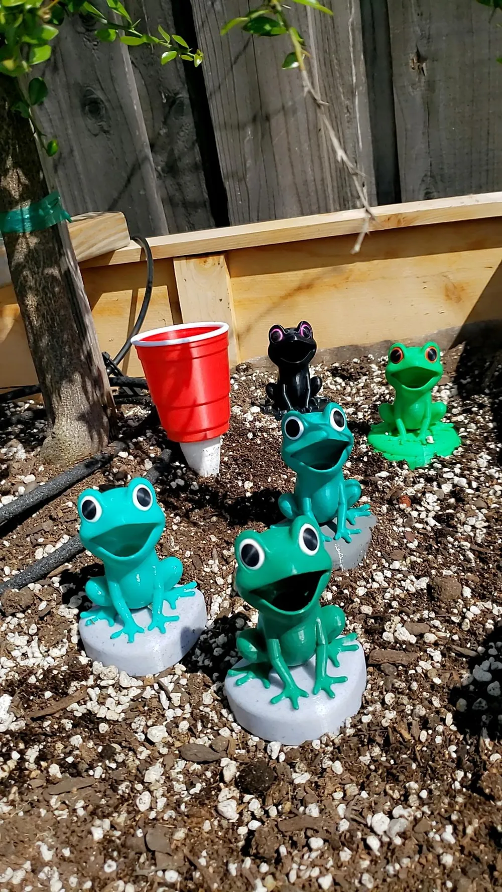 Plant Watering Thirsty Frog - Modular Self Drip by Kangaroo MakerWorld ...