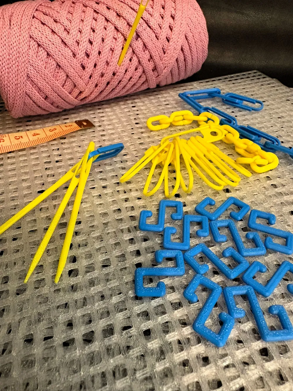 Simple Crochet canvas Kit - Free 3D Print Model - MakerWorld