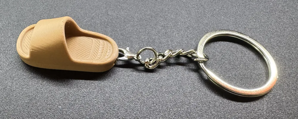 Kawaii Miniature Slide Slipper Keychain - Free 3D Print Model - MakerWorld