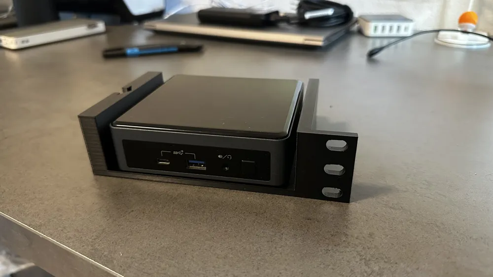 RackMod 1U Modul: Intel Nuc Mount (left & right) - Free 3D Print Model ...