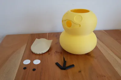 Sprayduck | Entonkanne | Psyduck Watering Can by Mishiro Studio ...