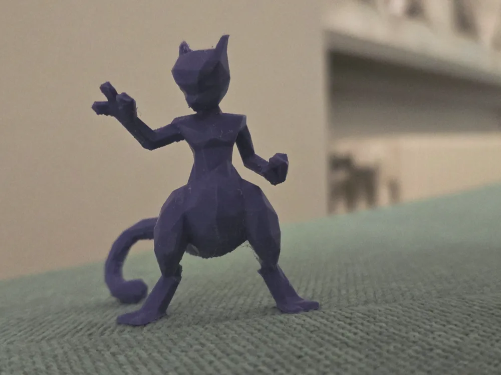 Estátua Pokémon Mewtwo Design Minimalista Arte Low Poly - Modelo ...