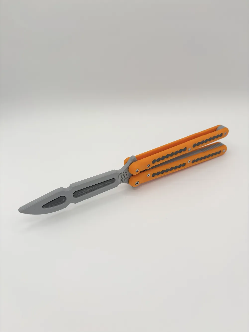 Thrust Bearing Butterfly Knife Toy - Free 3D Print Model - MakerWorld