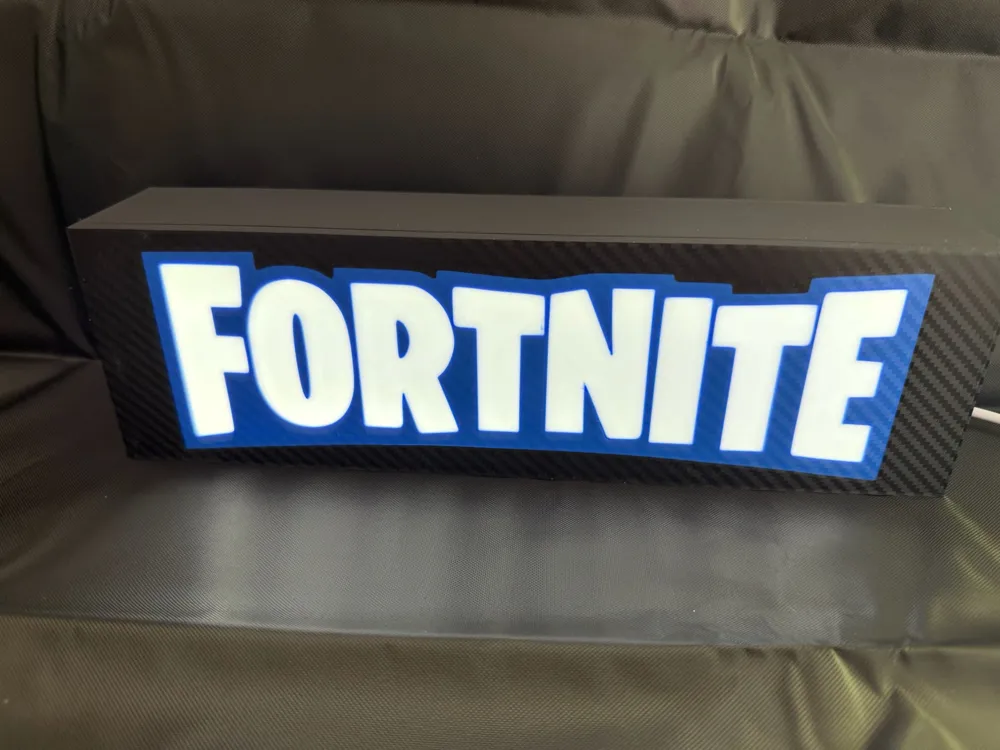 Luminária LED (por exemplo, Fortnite) - Modelo gratuito para impressão ...