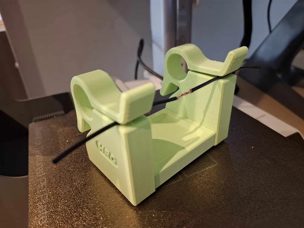 Soldering Wire Holder by vajcnerd MakerWorld: Download Free 3D Models