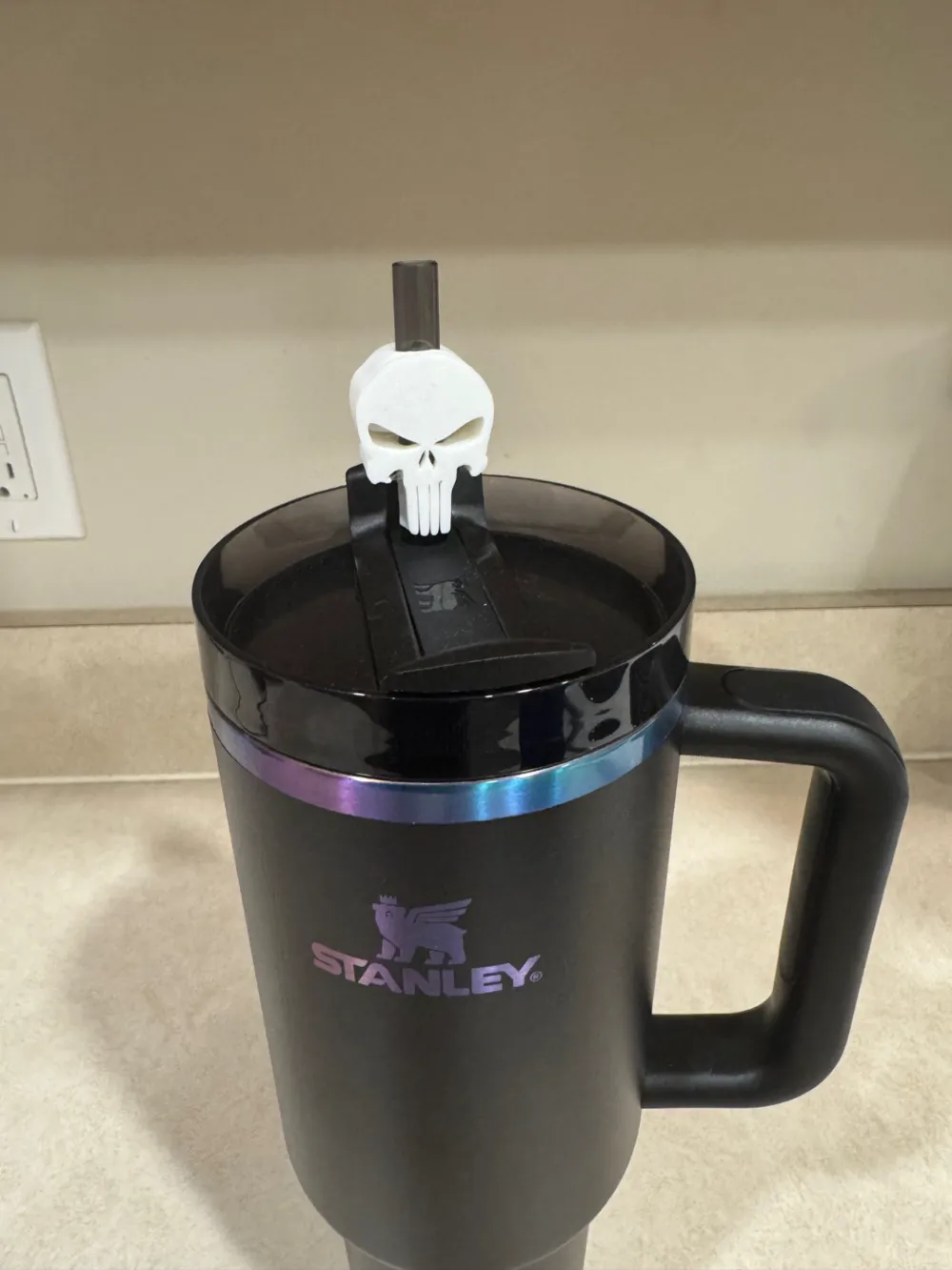 Punisher Skull Stanley Cup Straw Topper by Carman3D - MakerWorld