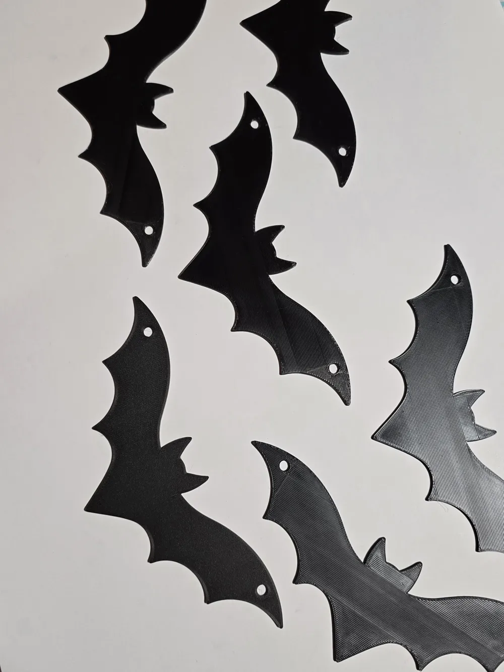 Halloween Bat Banner - Free 3D Print Model - MakerWorld