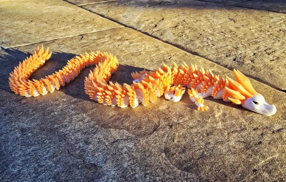 Flexi Kristall Drache von FilliFuu MakerWorld: Kostenlose 3D-Modelle herunterladen