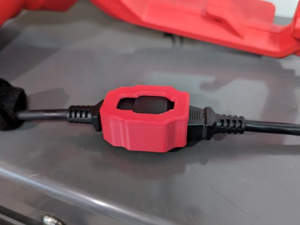 Craftsman Electric Chainsaw Cable Clip by Ken Mills - MakerWorld