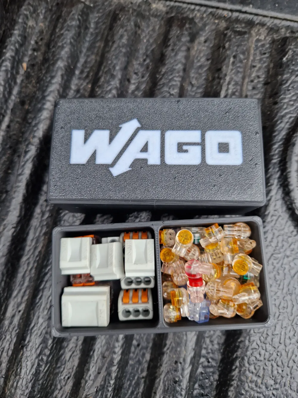 Wago clamps small simple box by Jendapce - MakerWorld