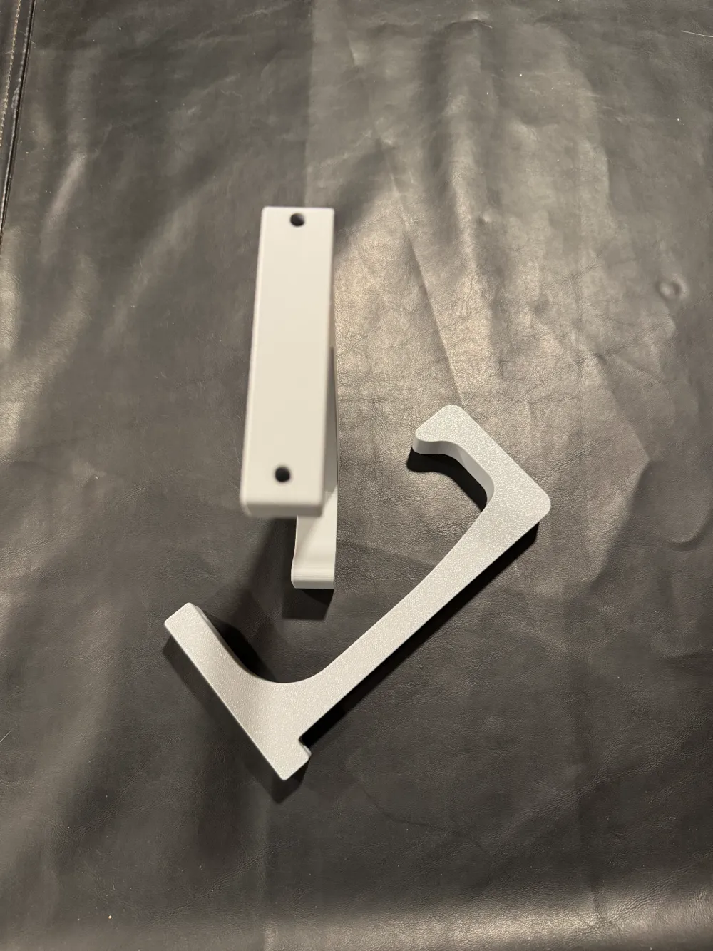 RC Truck Ceiling Hook by JustLovett0 - MakerWorld